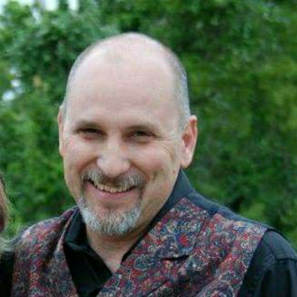 Scott's Closet (@scottcabral64) | Poshmark